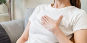 Nerwobóle w klatce piersiowej – co je powoduje? | Diag.pl