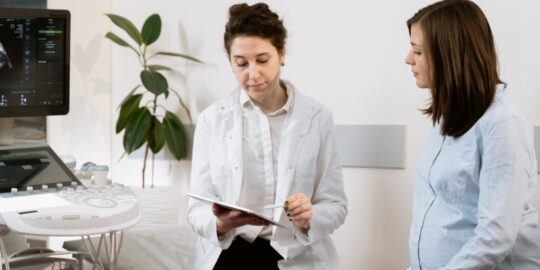 USG dopochwowe - jak wygląda i kiedy należy wykonać? | Diag.pl